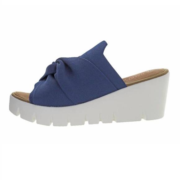 bernie mev. | Shoes | New Bernie Mev Womens Venti Twist Sandal In Navy ...